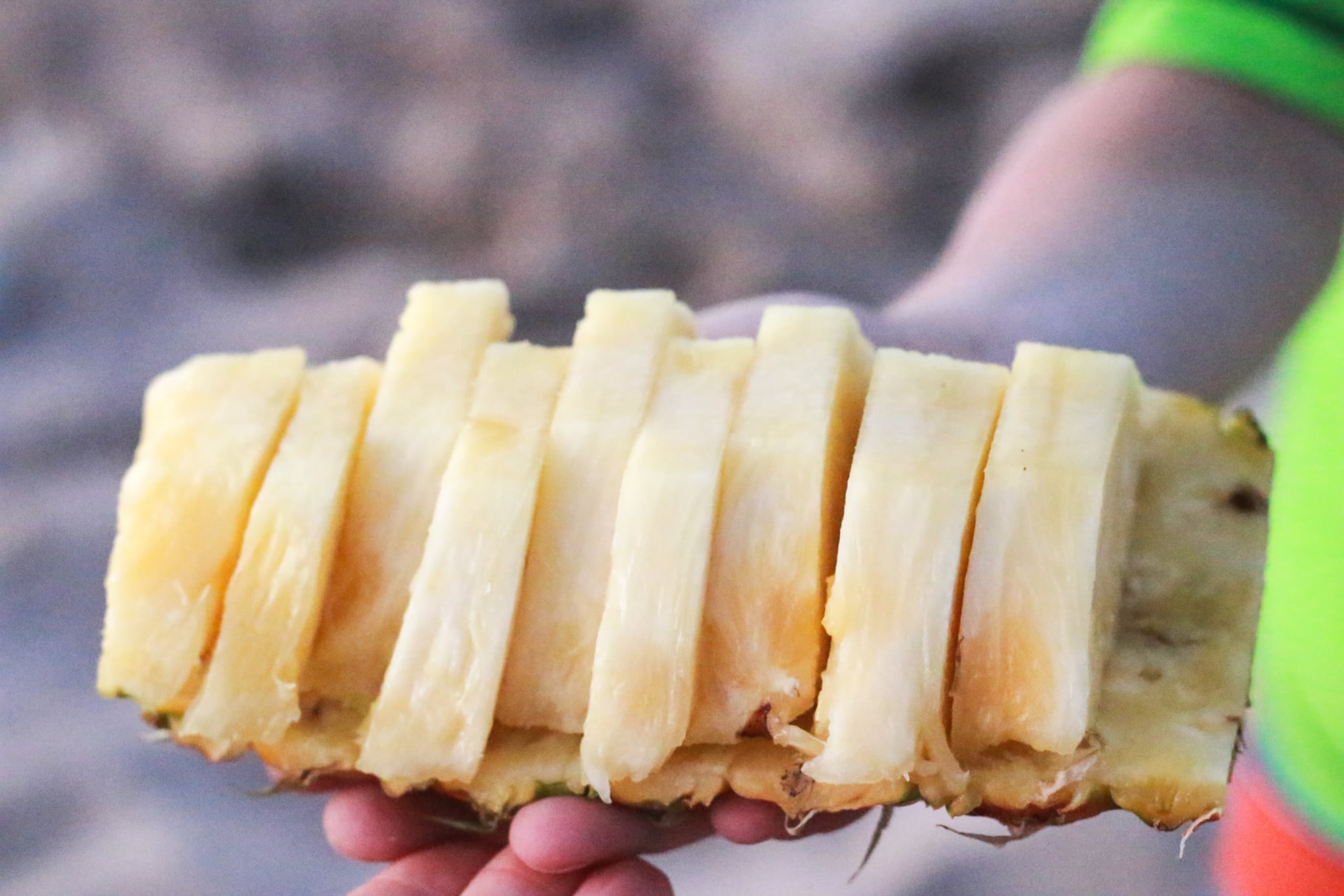 How to Make a Pineapple Boat - 5 Easy Steps • MW Designs